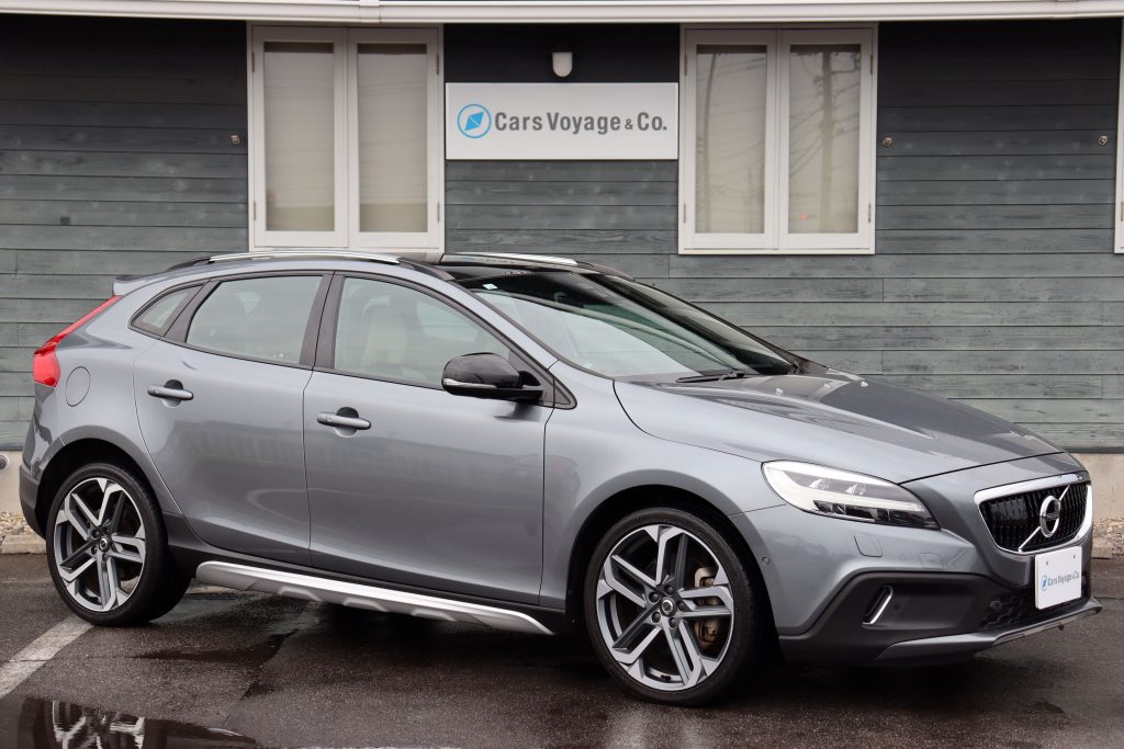 V40 Cross Country D4 Aktiv Edition [150台限定車] | Cars Voyage&Co -愛知県岡崎市 ボルボ車 輸入車-