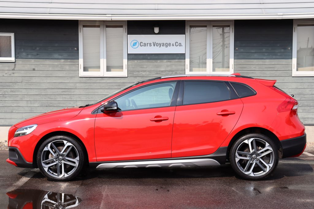 V40 Cross Country D4 Aktiv Edition [150台限定車] | Cars Voyage&Co -愛知県岡崎市 ボルボ車 輸入車-