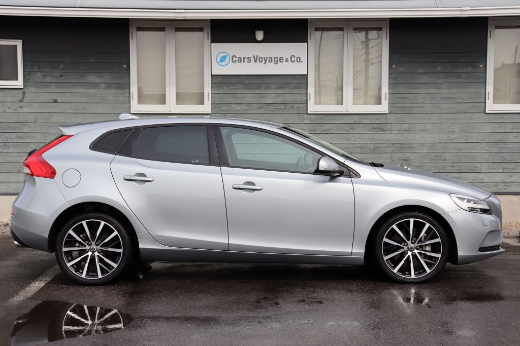 V40 D4 Dynamic Edition | Cars Voyage&Co -愛知県岡崎市 ボルボ車 輸入車-