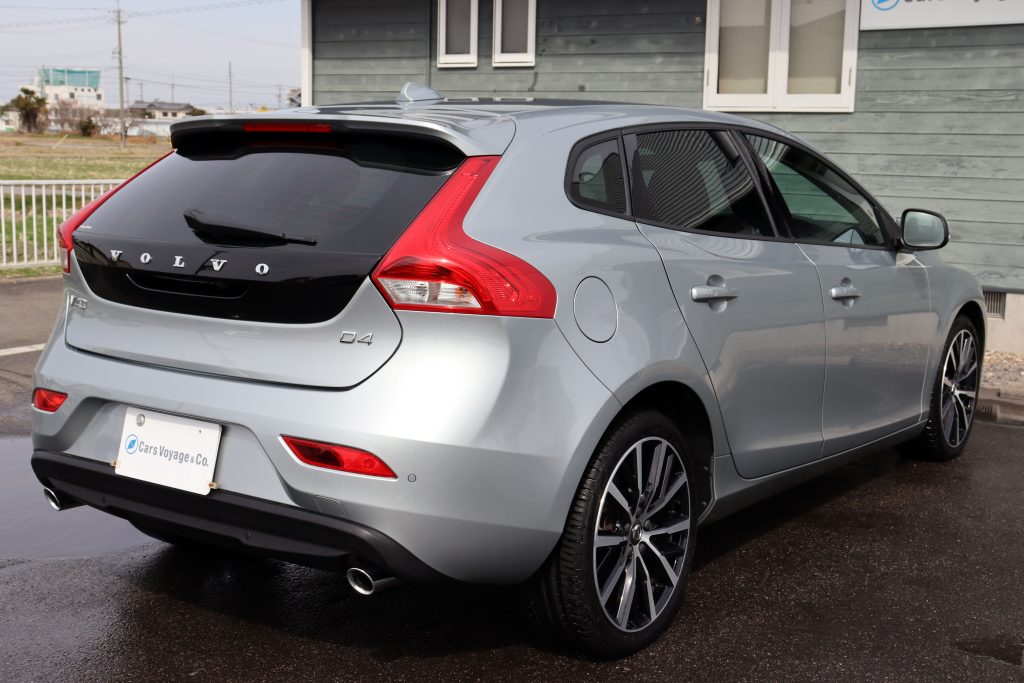 V40 D4 Dynamic Edition | Cars Voyage&Co -愛知県岡崎市 ボルボ車 輸入車-