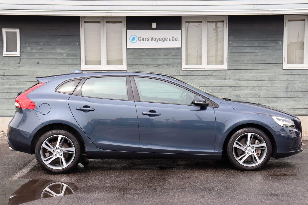 V40 D4 Momentum | Cars Voyage&Co -愛知県岡崎市 ボルボ車 輸入車-