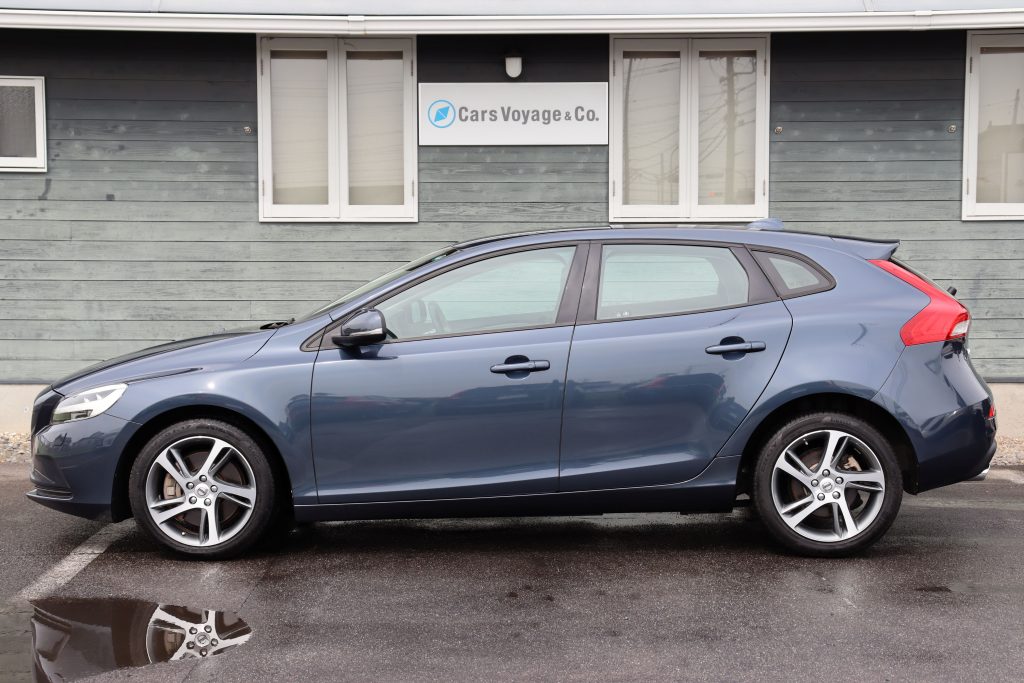 V40 D4 Momentum | Cars Voyage&Co -愛知県岡崎市 ボルボ車 輸入車-
