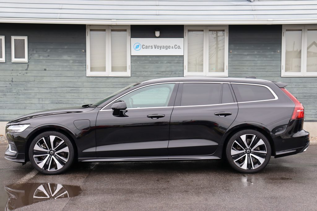 V60 T8 Twin Engine AWD Inscription | Cars Voyage&Co -愛知県岡崎市 ボルボ車 輸入車-